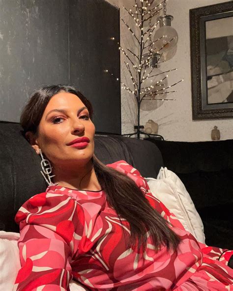 Celebramos O 50º Aniversário De Raquel Prates Com Os Seus Melhores