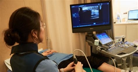 무릎연골연화증의 증상 및 치료방법