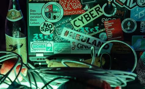 Exploiting Cookies To Gain Access To Another Users Account — Auth