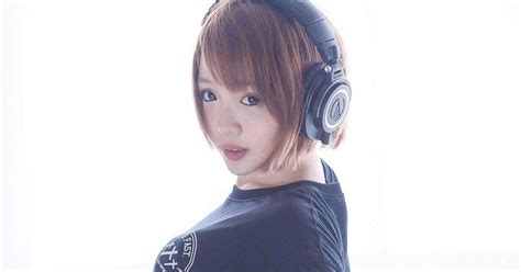 Dj Sakura Panties 1pic