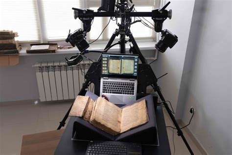 Factum Arte Portable Manuscript Scanner