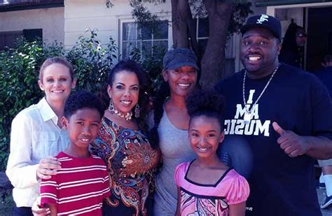 Corey Holcomb Net Worth And Age Meet His Wife Maya Holcomb And Their