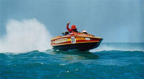 Twin Turbochaged Ski Race Boats Turbocharging