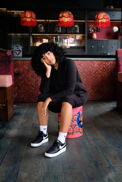 Mahalia Burkmar Feet