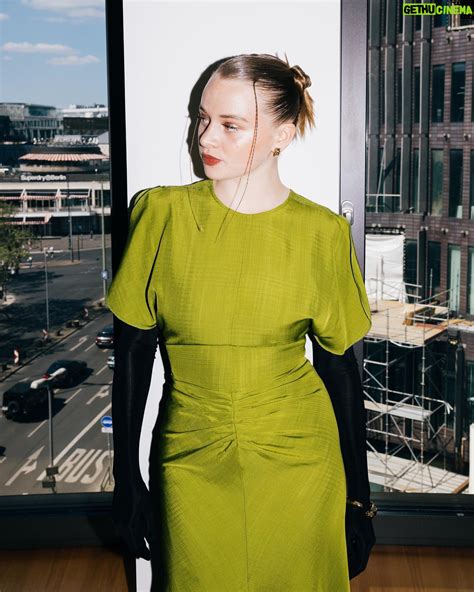 Actress Luna Wedler Hd Instagram Photos And Wallpapers January 2024