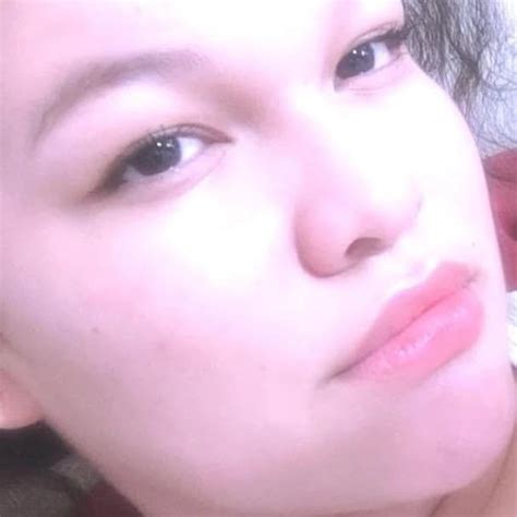 Amy Xxamyuv On Threads