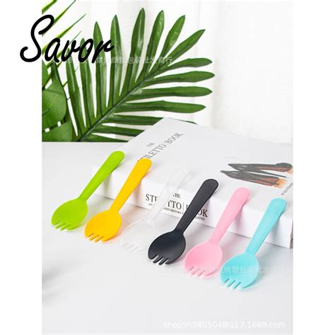 100 세트 일회용 식기 포크 스푼 긴 손잡이 플라스틱 케이크 스푼 디저트 아이스크림 테이크 아웃 과일 낚시 스푼 Kr