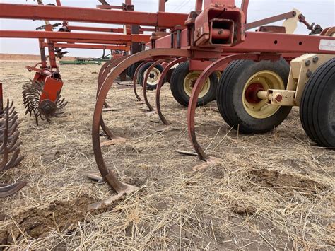 Krause 4330 Chisel Plowsweep Machine Agriculture Bigiron Krause 4330 Chisel Plowsweep Machine Agriculture Bigiron