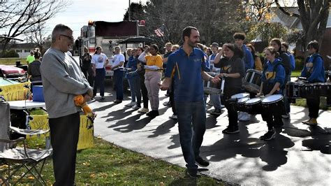 Community Pays Tribute To Mark Rosche The Voice Of The Fliers