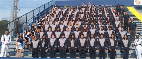 Lorain High School Welcome Home Titans The First Day Of School Is