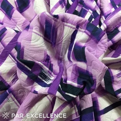 Efektní Matelassé — Par Excellence