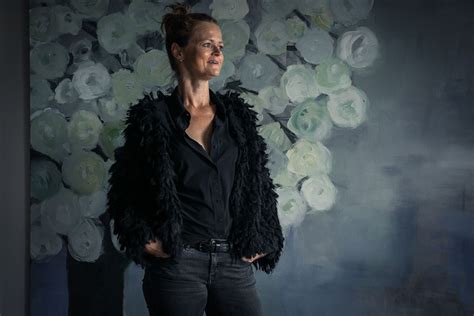 Vest Colour Sits For Women