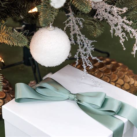 Floral Supply Syndicate Floral T Basket And Decorative Packaging