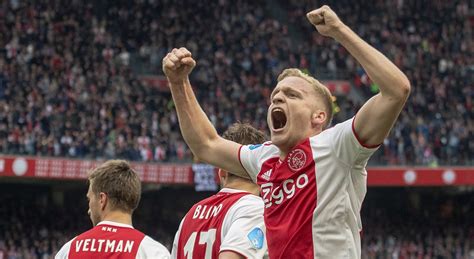 Top 10 Goals Demy De Zeeuw 40