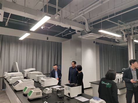 校际交流促提升，凝心聚力谋发展 —— 应用生物学院教师赴深职大学习交流 新闻动态 深技师 应用生物学院