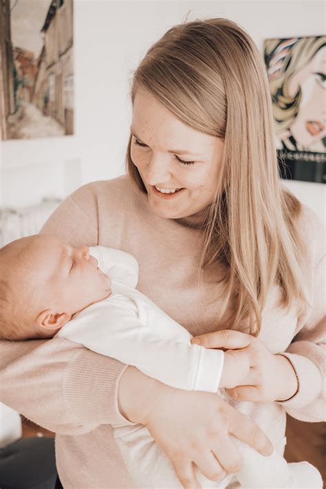Becoming An Aunt Helena Kristiansson