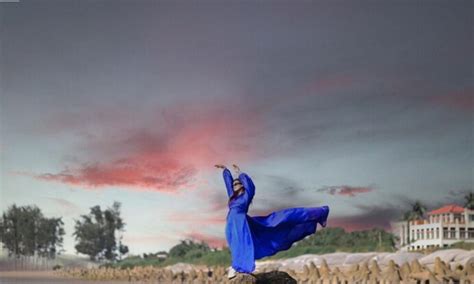 Sandra Orlow Unraveling The Story Of An Iconic Figure Vamonde