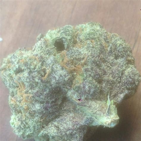 Photos Of Pokie Weed Strain Buds Leafly