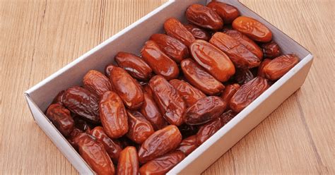 Dates Box Manufacturers In Sharjah Uae Silver Corner Packaging