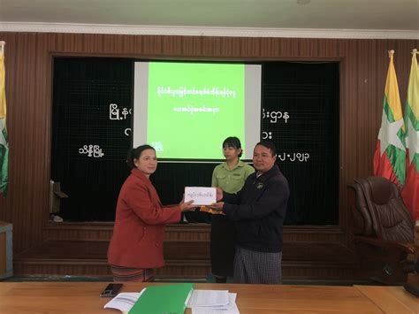 သိန္နီမြို့နယ်တွင် နိုင်ငံ့စီးပွားမြှင့်တင်ရေး စီမံကိန်းရန်ပုံငွေပေးအပ