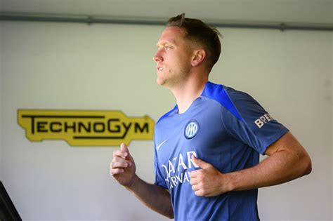 اولین حضور پیوتر زیلینسکی در تمرینات اینتر عکس طرفداری