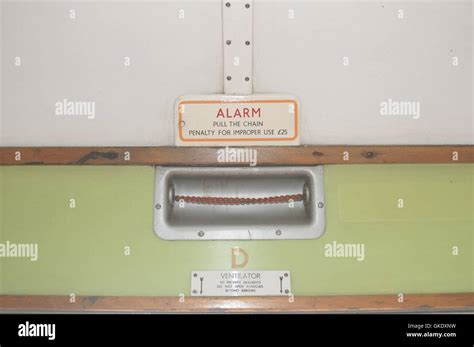 Emergency Pull Cord Sign