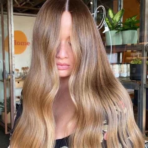 5 Lived In Blonde Hair Colour Ideas And Formulas Wellastore