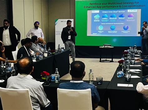 Naresh Arya On Linkedin Vmwarecloud Arrowpcnetwork Crosscloudmanagement Cloud