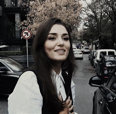 Pin On Hande Erçel Hande Ercel