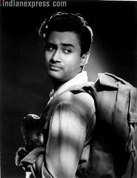 Remembering Dev Anand Check Out These Unseen Photos Of The Original King Of Romance