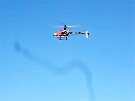 پرواز هلی کوپتر مدل