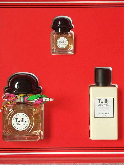 Kit Twilly Dhermès Produto Feminino Hermes Nunca Usado 33213058 Enjoei