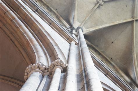 The History Of Gothic Cathedrals The Architecture Of Light — Rost