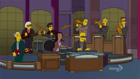 Yarn Playing The Simpsons Theme Song The Simpsons 1989 S23e11