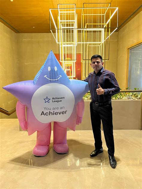 It Was An Honour To Get Recognised By Mr Kiran Sn Vice President Hr Hcltech With The O5