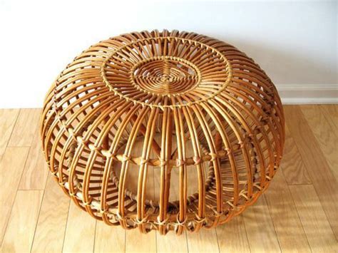 Pin by Ирина Корнийчук on абажуры | Woven decor, Rattan ottoman ...