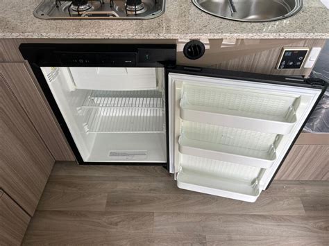 Avan Cruiseliner 5 Avan Rv