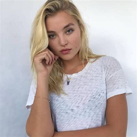 Rachel Hilbert Instagram