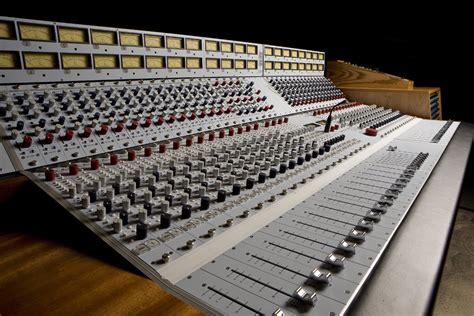 Modern Analog Consoles Iso50 Blog The Blog Of Scott Hansen Tycho