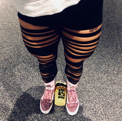 Olivia Biàn Ruìyīng 280808608