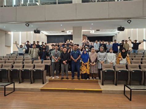 Apple Developer Academy Infinite Learning Batam Menawarkan Program