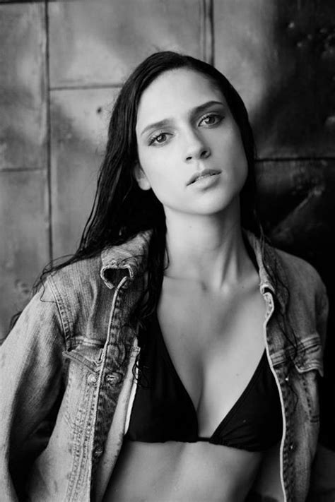 Face Modeling Photo 111887 By Meaghan Monaghan Face Modeling Photo 111887 By Meaghan Monaghan