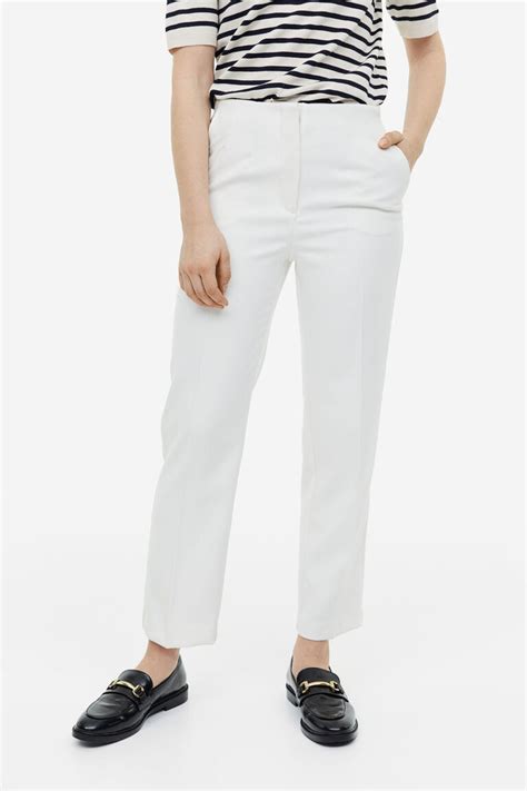 กางเกงขายาวทรงสอบ