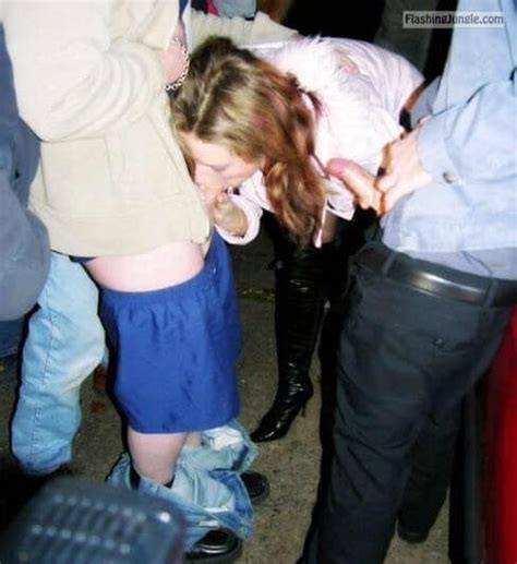 Photo Public Flashing Pics From Google Tumblr Pinterest Facebook Twitter Instagram And