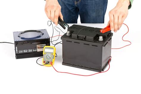How to choose and use an Automotive Multimeter