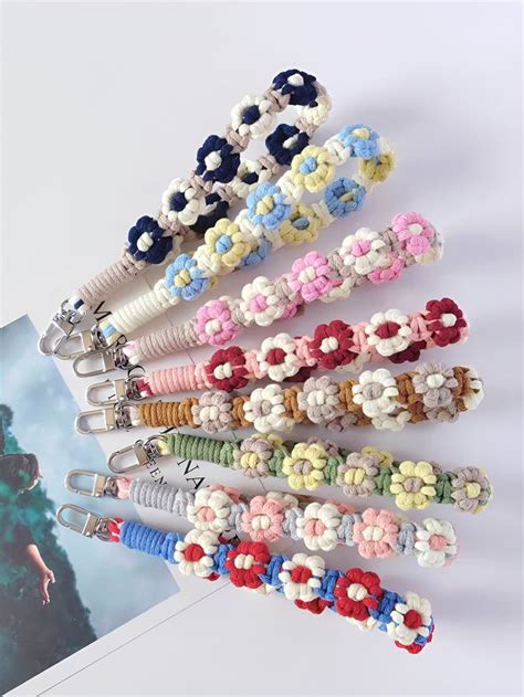 beginner level macrame tutorial learn macrame macrame phone strap macrame keychain diy