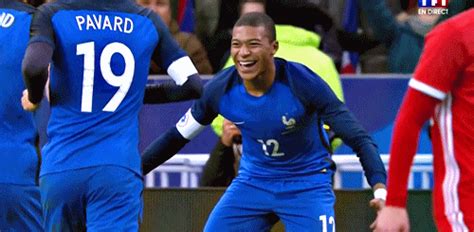 Paquete De Kylian Mbappé En Calzoncillos Paquetissimo