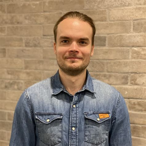 Eemeli Saari Hankintapäälliköksi Uudenmaan Mestari Rakentajat Oy