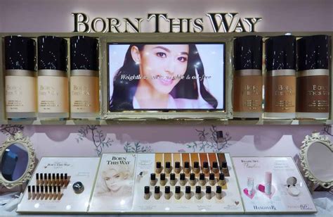 Too Faced First Uk Flagship Store Design4retail Selfie Wall