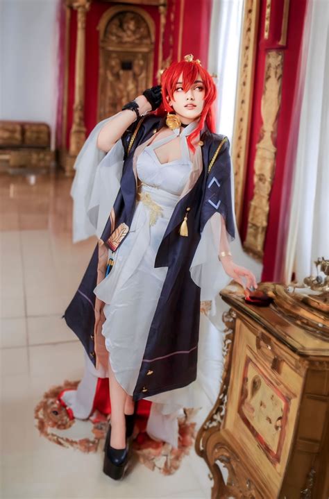 Himeko Cosplay 🌹 Honkai Star Rail Hoyolab